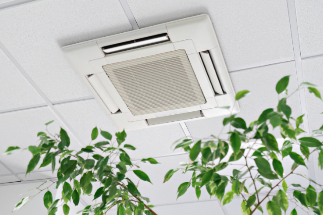 Comparing HVAC Systems: Central Air, Heat Pumps, and Ductless Options